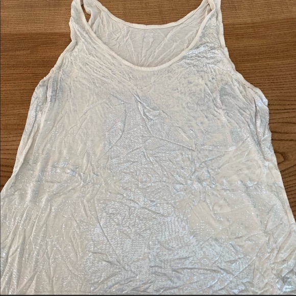a.n.a | Tops | Ana Blouse Tank Cream With Silver Specks Looks Great ...